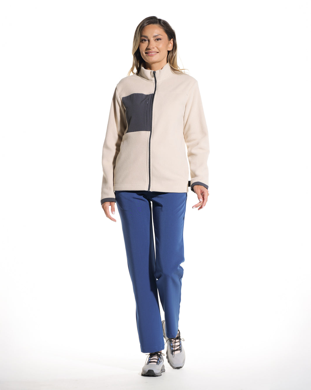 Uniforme medicale femei - Preturi de la 157,50 lei | 1ZERO1